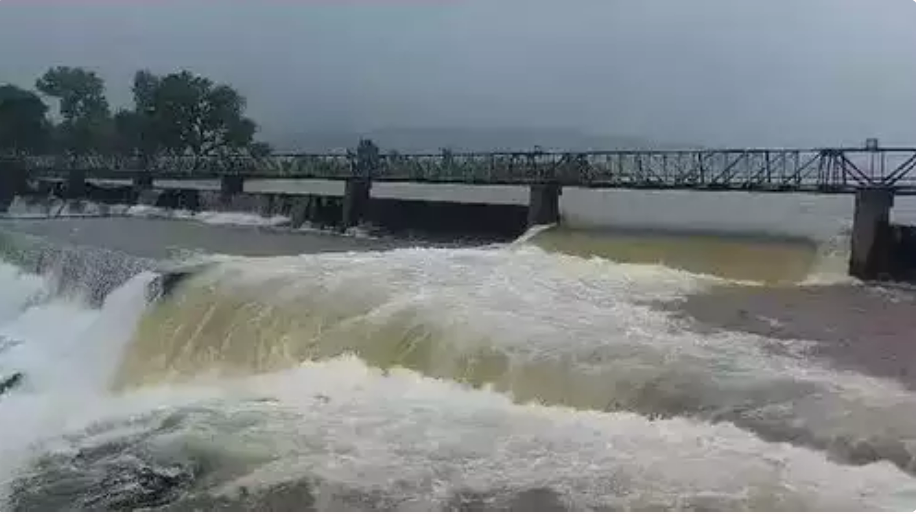 Mumbai: Tansa and Vihar lakes overflow after heavy rains - www ...
