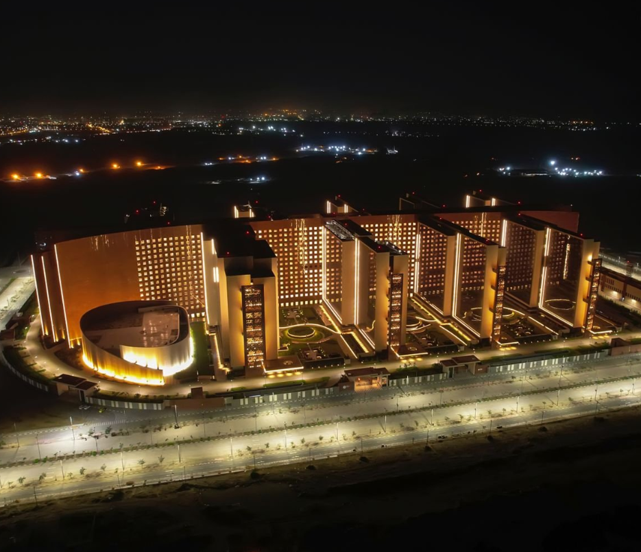 Surat Diamond Bourse: Here are some interesting facts about the world's ...