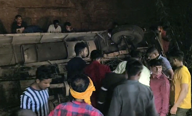 Chhattisgarh: 15 Killed, Over a Dozen Injured As Bus Falls Into Soil ...
