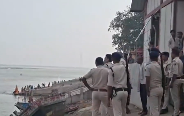 Several Feared Dead After Boat Capsizes In Ganga River, SDRF Launches ...