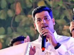 Shrikant Shinde Ujjain Temple Row: Eknath Shinde’s Son Enters Mahakal ...