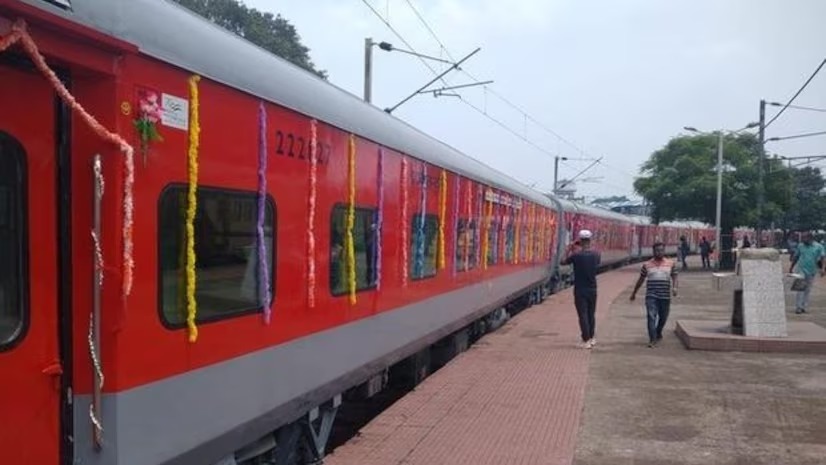 Central Railway Announces 570 Special Train Trips for Diwali and Chhat ...