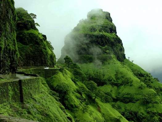 Pune: Varandha Ghat road closed for heavy vehicles during monsoon ...