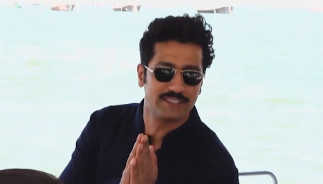 Vicky Kaushal Visits Maha Kumbh in Prayagraj Ahead of ‘Chhaava’ Release (Watch Video) - www ...