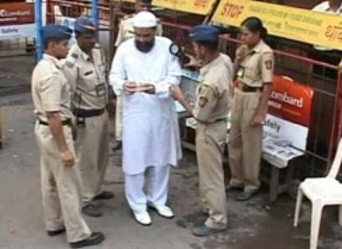 1993 Mumbai blast accused Yusuf Memon, brother of Tiger Memon dies in ...