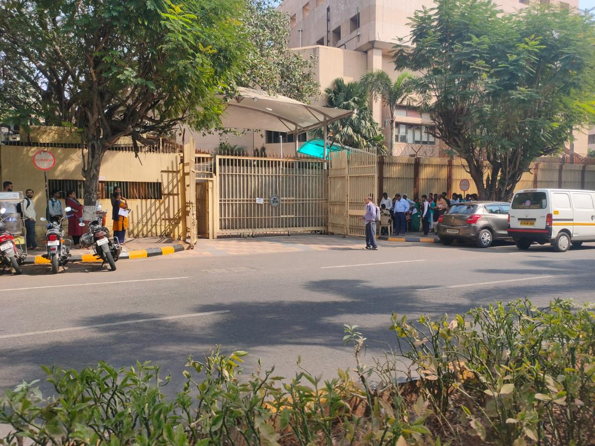 RBI Belapur increases security amid alleged Rs 2000 note exchange ...