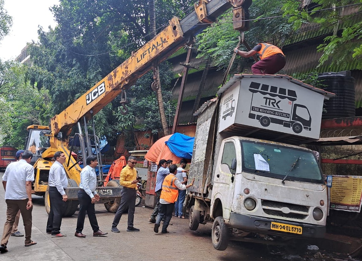 Ganeshotsav 2024: Thane Municipal Corporation Launches Drive to Remove ...
