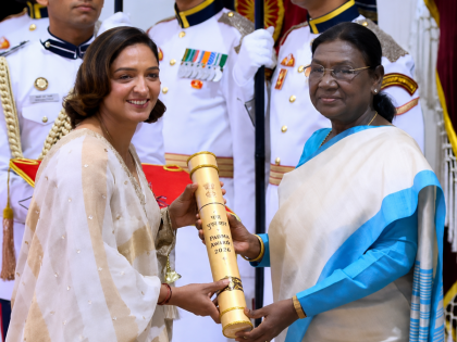 Harmanpreet Kaur Honoured With Padma Shri Award After Historic World ...