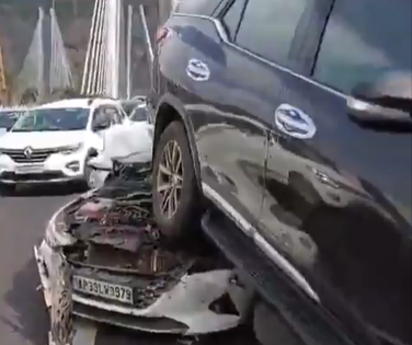 Mumbai-Pune Expressway Accident: Three Vehicles Collide on Missing Link ...