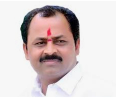 Solapur: MLA Rajendra Raut receives death threat during Facebook Live ...