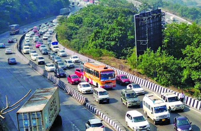 Maharashtra: RTO issues traffic violations on Mumbai-Pune expressway ...