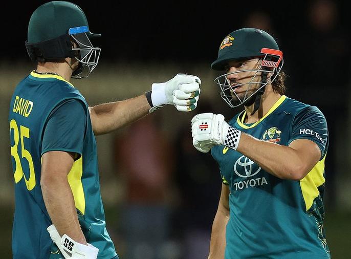 AUS vs PAK: Marcus Stoinis' Fifty, Aaron Hardie’s Three-Wicket Haul ...