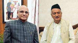 Former Maha governor Bhagat Singh Koshyari meets present present incumbent Ramesh Bais at Raj ...