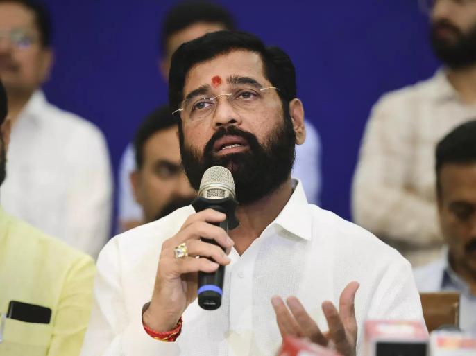 Big blow for NCP as four corporators from Thane join Eknath Shinde ...