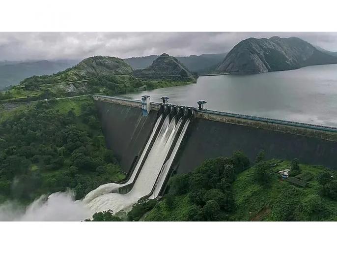 Mumbai's Modak Sagar dam overflows after incessant rainfall | www ...