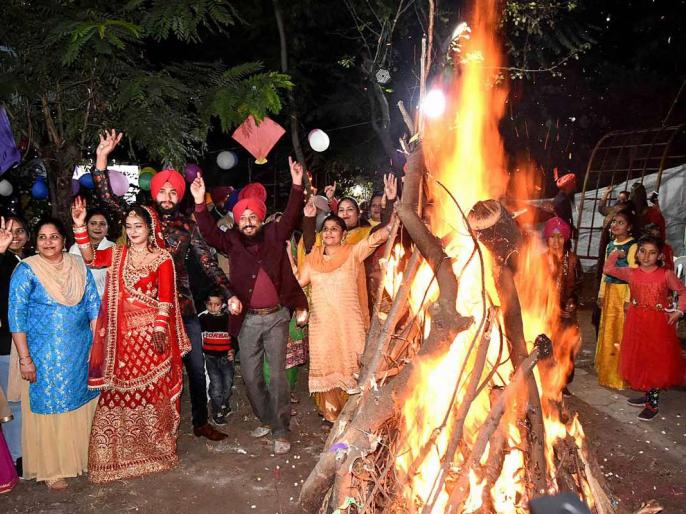 Why Is Food Thrown Into Lohri's Fire? Here's All You Need to Know About ...