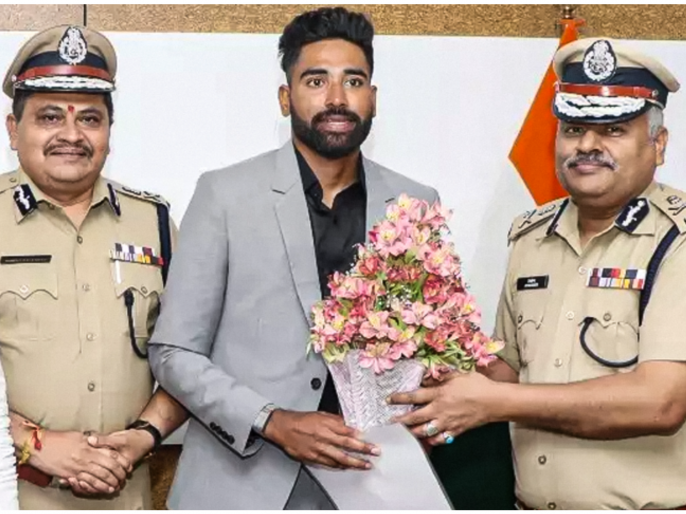 Mohammed Siraj Takes Charge As DSP in Telangana | Latest cricket News ...