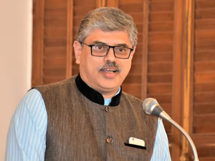Dr Parag Kalkar appointed new Pro Vice-Chancellor of Savitribai Phule ...