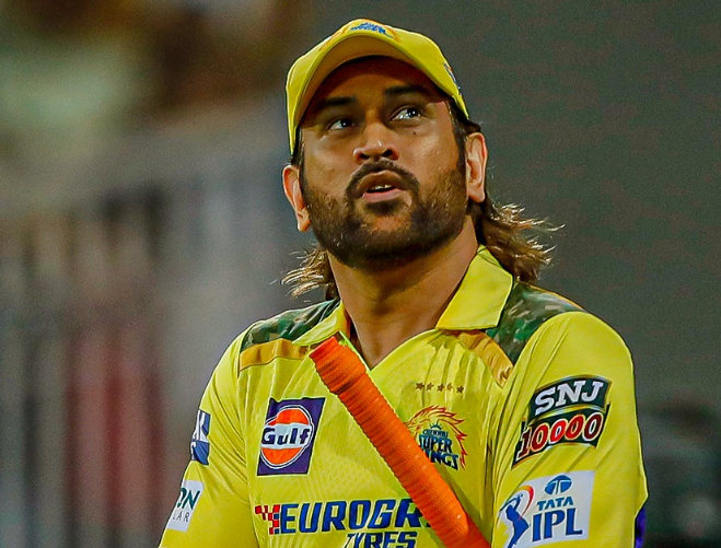 MS Dhoni Becomes First Wicketkeeper to Surpass 5,000 Runs in IPL ...