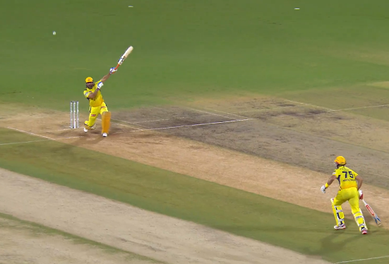 CSK vs PBKS: MS Dhoni Denies Single to Daryl Mitchell, Sends Him Back ...