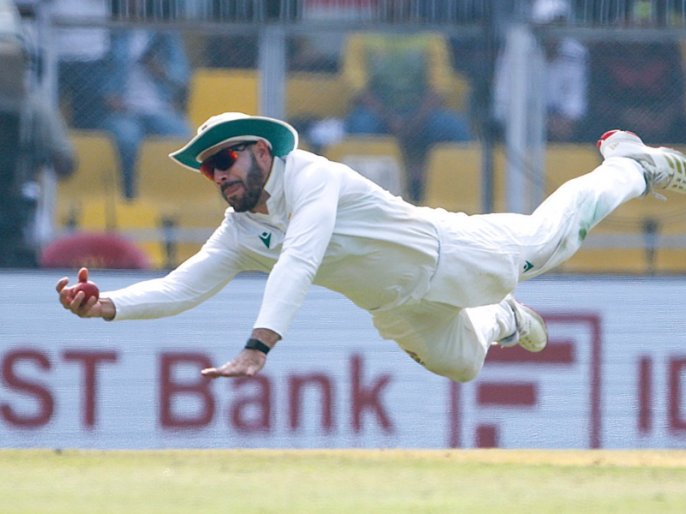 Aiden Markram Pulls Off Stunning Diving Catch to Dismiss Nitish Kumar ...