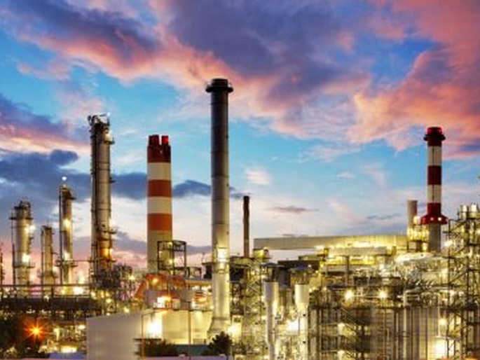 Blaze Engulfs Taloja MIDC Chemical Plant - www.lokmattimes.com