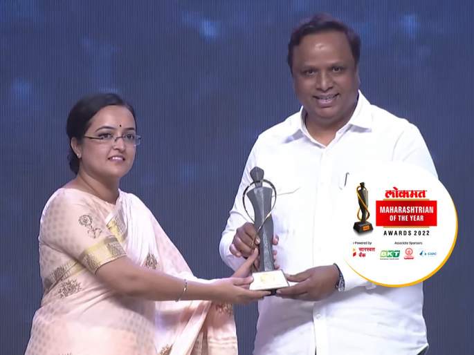 Panveet Kaur wins best Promising IAS Officer at Lokmat Maharashtrian of ...