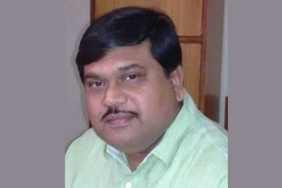 Dr Subeer S Majumdar to steer GBU’s growth - www.lokmattimes.com