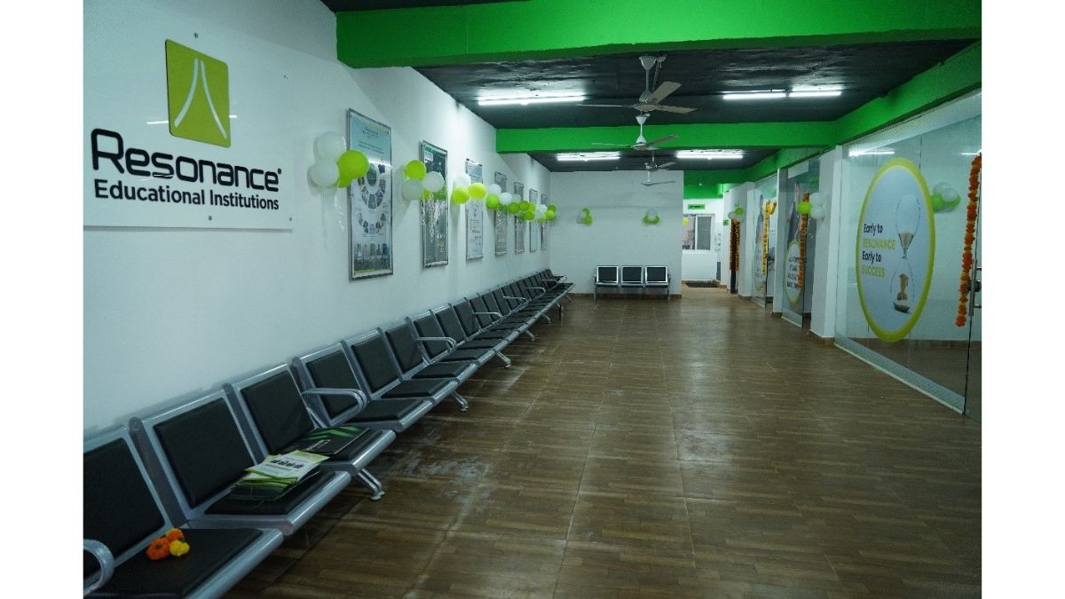 Resonance launches a school in Madhapur with IIT-JEE and NEET ...