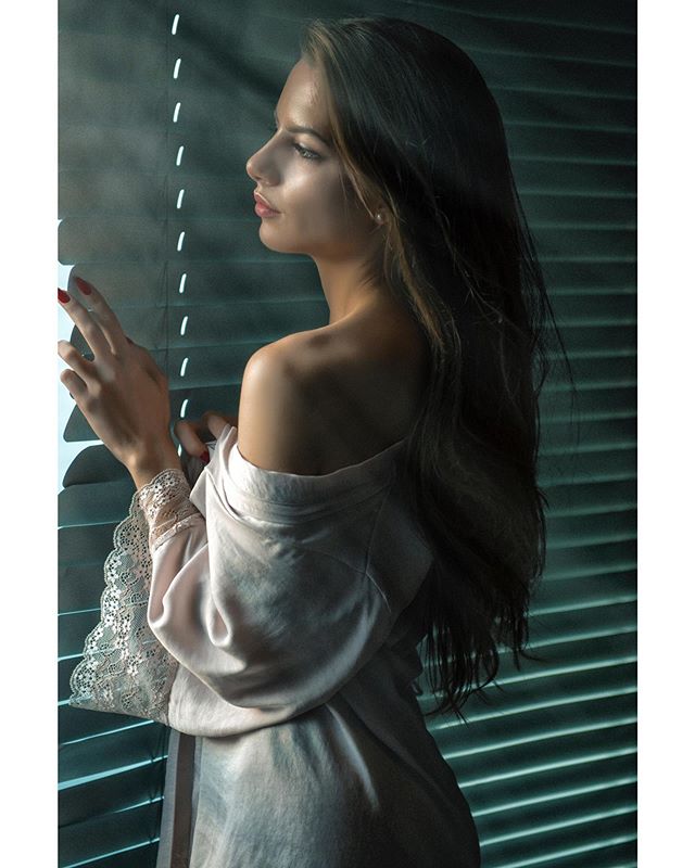 karolina bojar has won worlds sexy football referees award | कैरोलिना ...