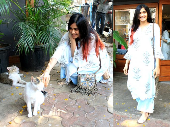 Bollywood Actresss Adah Sharma Spotted At Bandra With Cat, View Pics ...