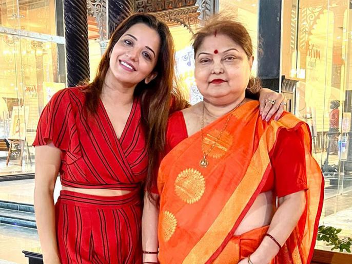 Bhojpuri actress monalisa wrote emotional note for her mother share ...