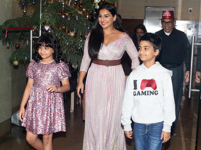 Vidya Balan Celebrates New Year And Birthday With Family In Mumbai, See ...