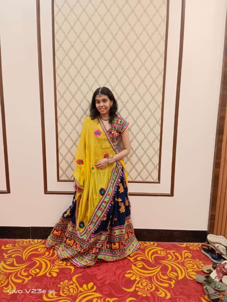 Navratri Selfie Contest | Lokmat Sakhi’s Navratri Garba Look, Selfie ...