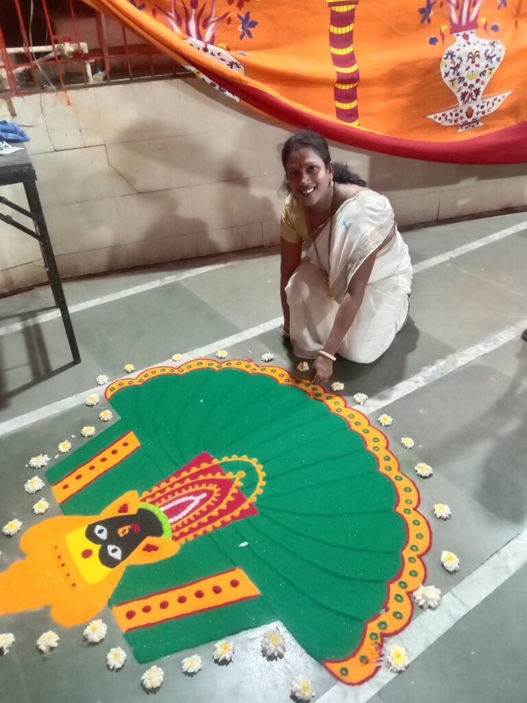 Navratri Selfie Contest | Lokmat Sakhi’s Navratri Garba Look, Selfie ...